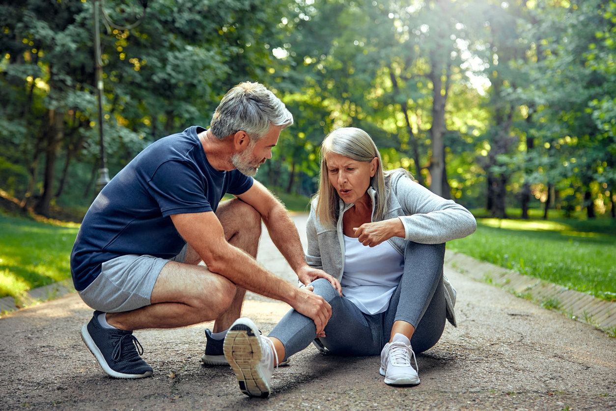 Common Misconceptions About Sprains and Strains: When to Seek Care ...